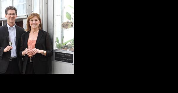 Waller Family Greenhouse Endowment Honors Former Botany Professor ...